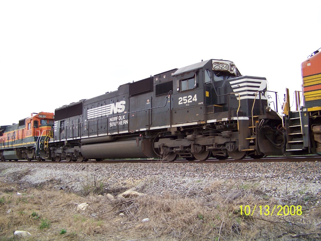 NS SD70 2524